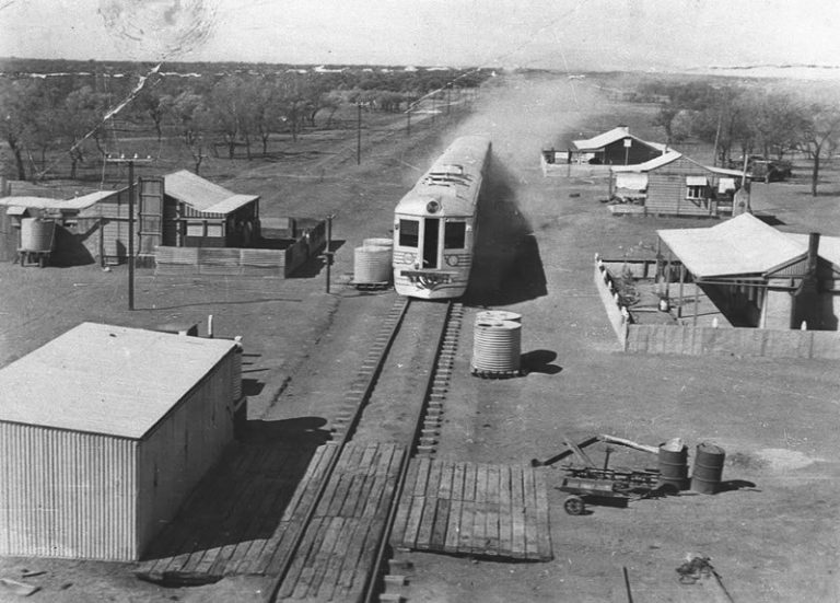 The Silver City Comet - Railway Videos and Australian Railway History